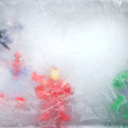 10 Ways To Play With Ice