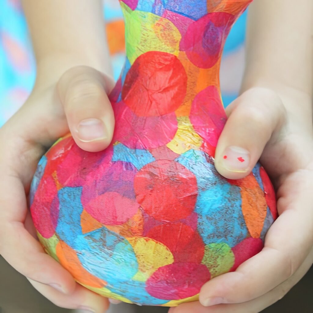12 Vases Kids Can Make For Mother’s Day