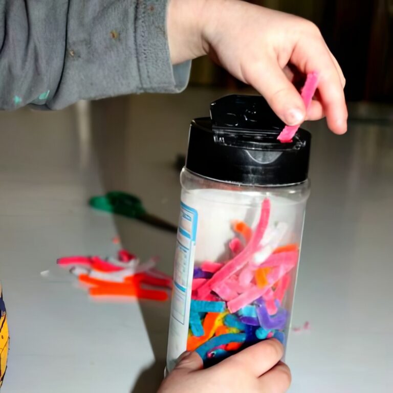 25 Easy DIY Pipe Cleaner Activities for Kids