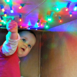 25 Christmas Light Crafts And Activities For Kids