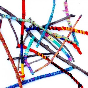 20 Knotty and Fun Yarn Crafts For Kids